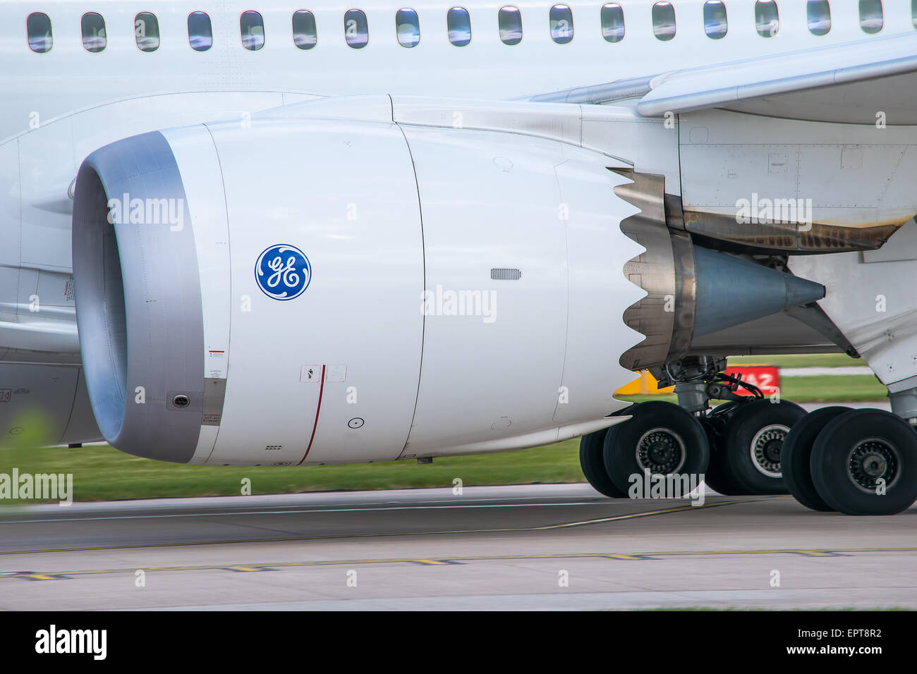 Seitenansicht von einer Boeing 787 Jet-Engine, Manchester Airport ...