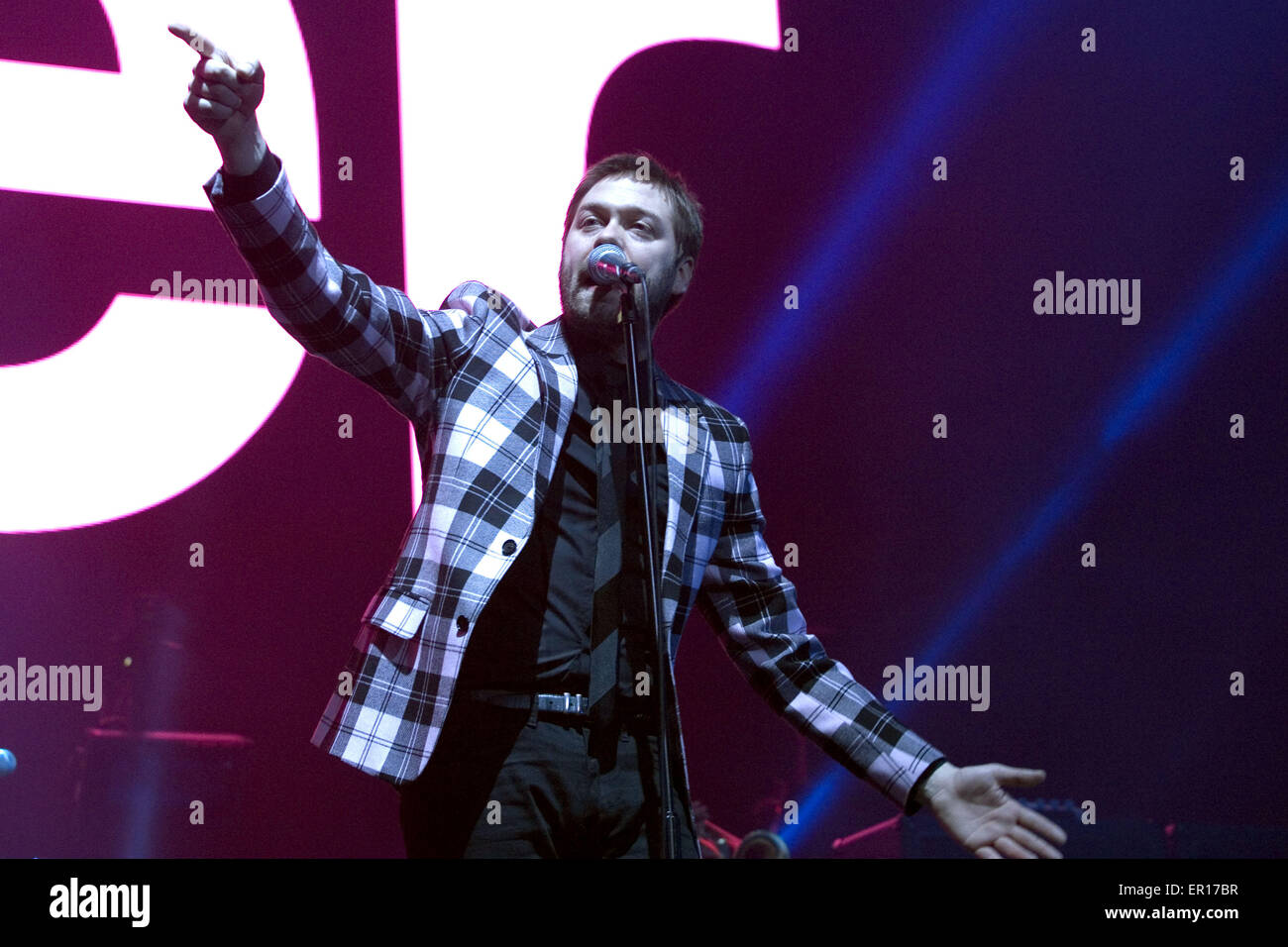 Kasabian, die live auf der Bühne im SSE Hydro auf dem Campus SECC in ...