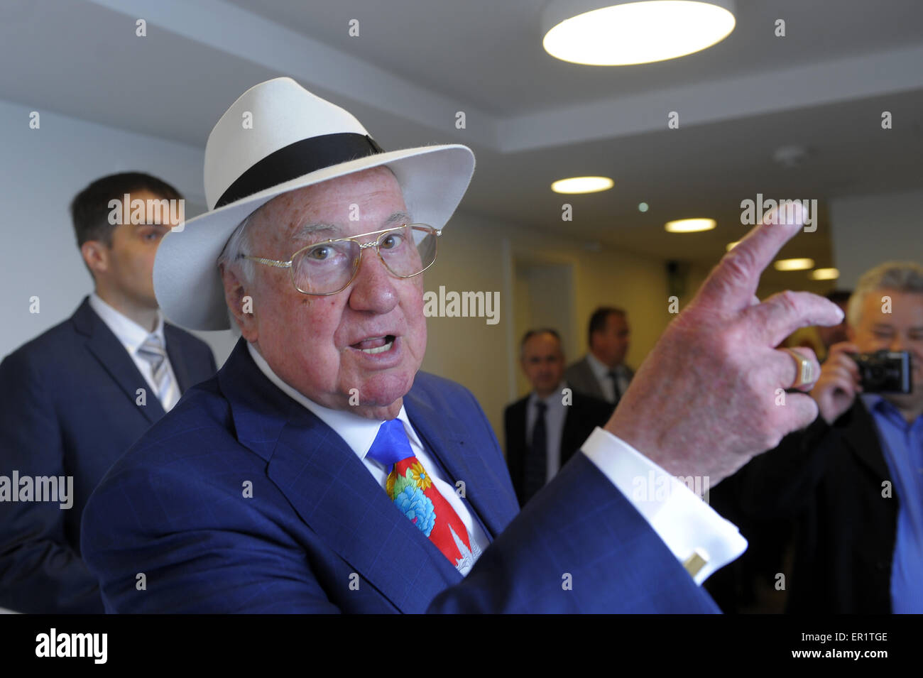 Ingenieurbüro Erwin Junker Schleiftechnik, Mitglied des deutschen ...