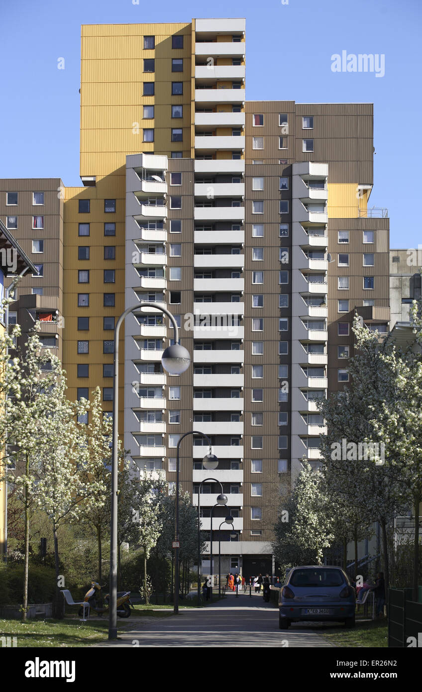 DEU, Deutschland, Köln, Hochhäuser im Stadtteil Chorweiler. DEU ...