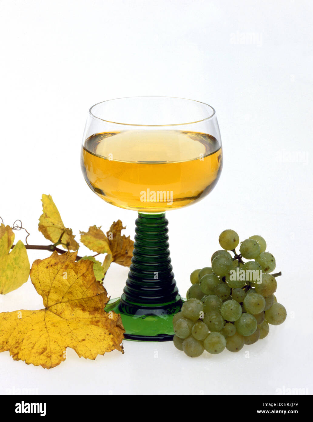 Wein, Weisswein, Glas, Weinglas, Roemer, Trinken, Alkohol, Getraenke ...