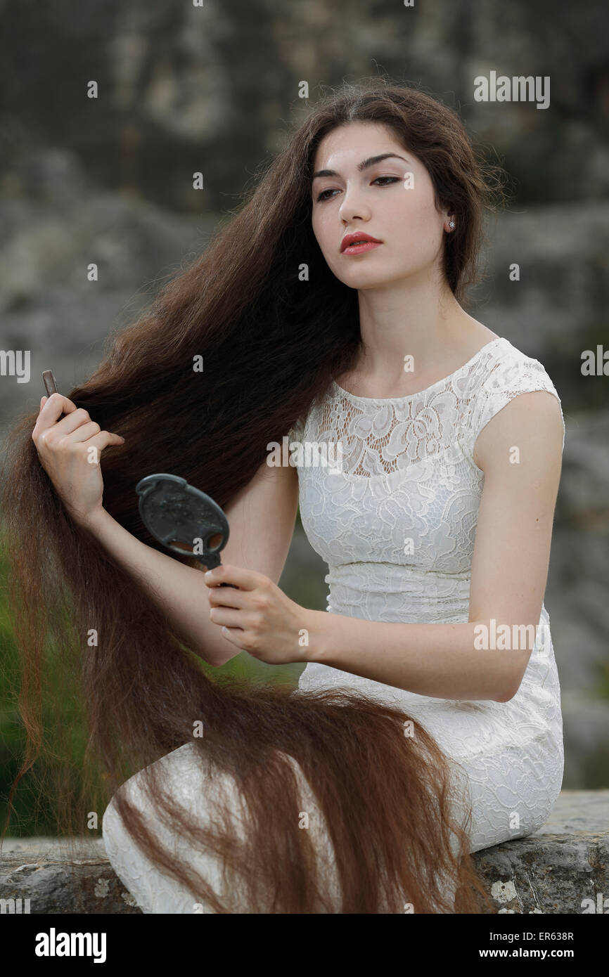 Lady lilith -Fotos und -Bildmaterial in hoher Auflösung – Alamy