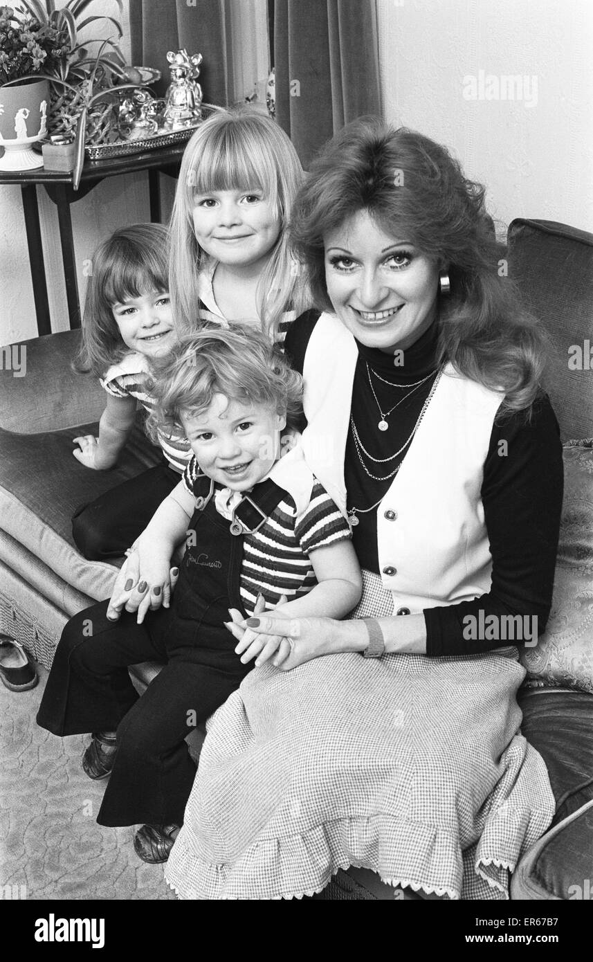 Christine Yorath, Ehefrau von Terry Yorath Coventry City Football ...