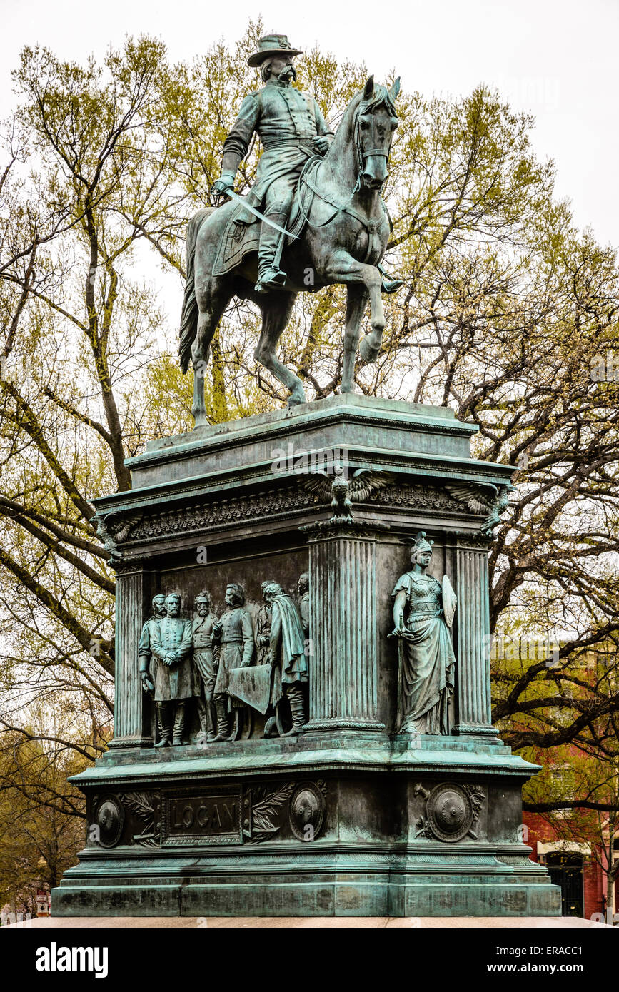 Monumento a john alexander logan -Fotos und -Bildmaterial in hoher ...