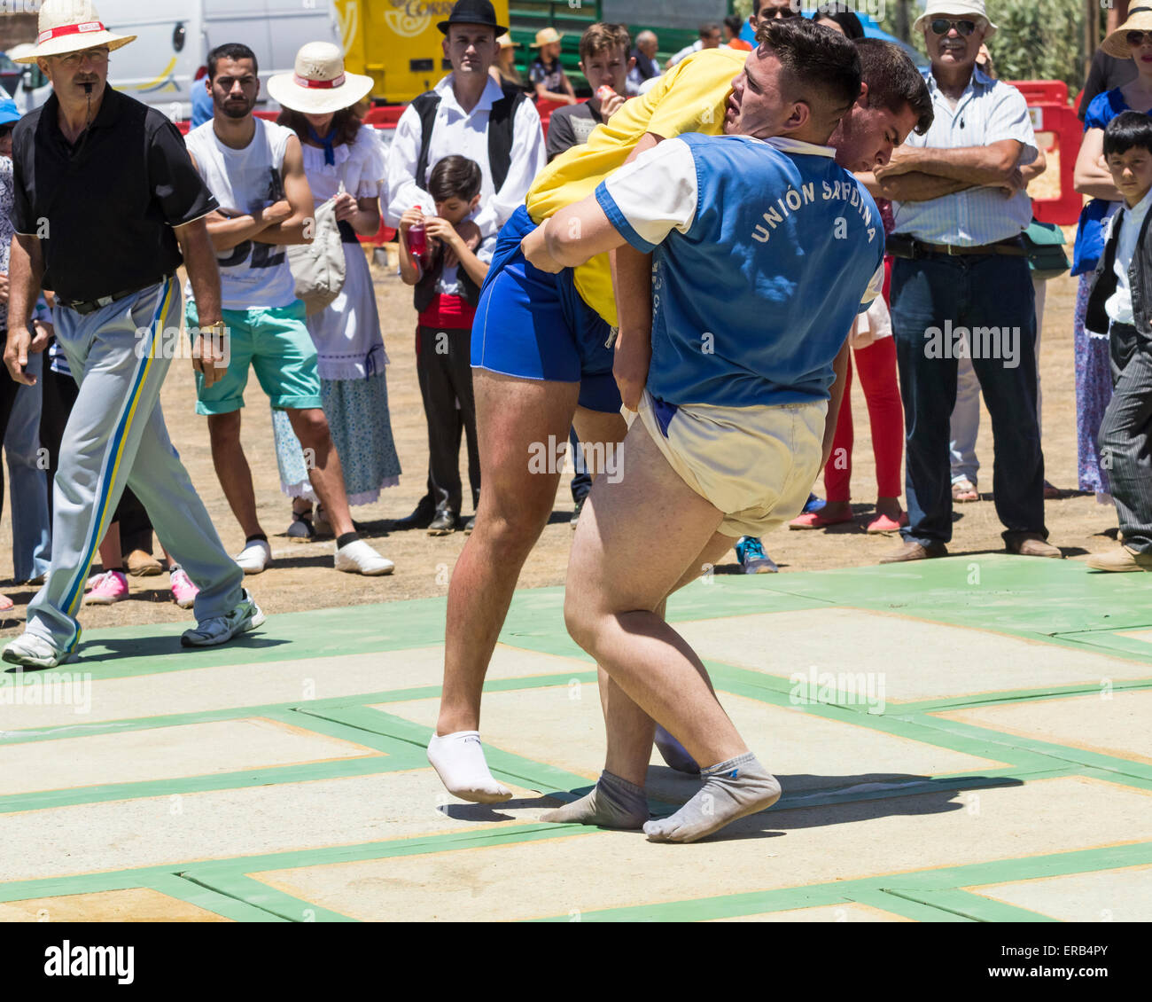 Canarian wrestling -Fotos und -Bildmaterial in hoher Auflösung – Alamy