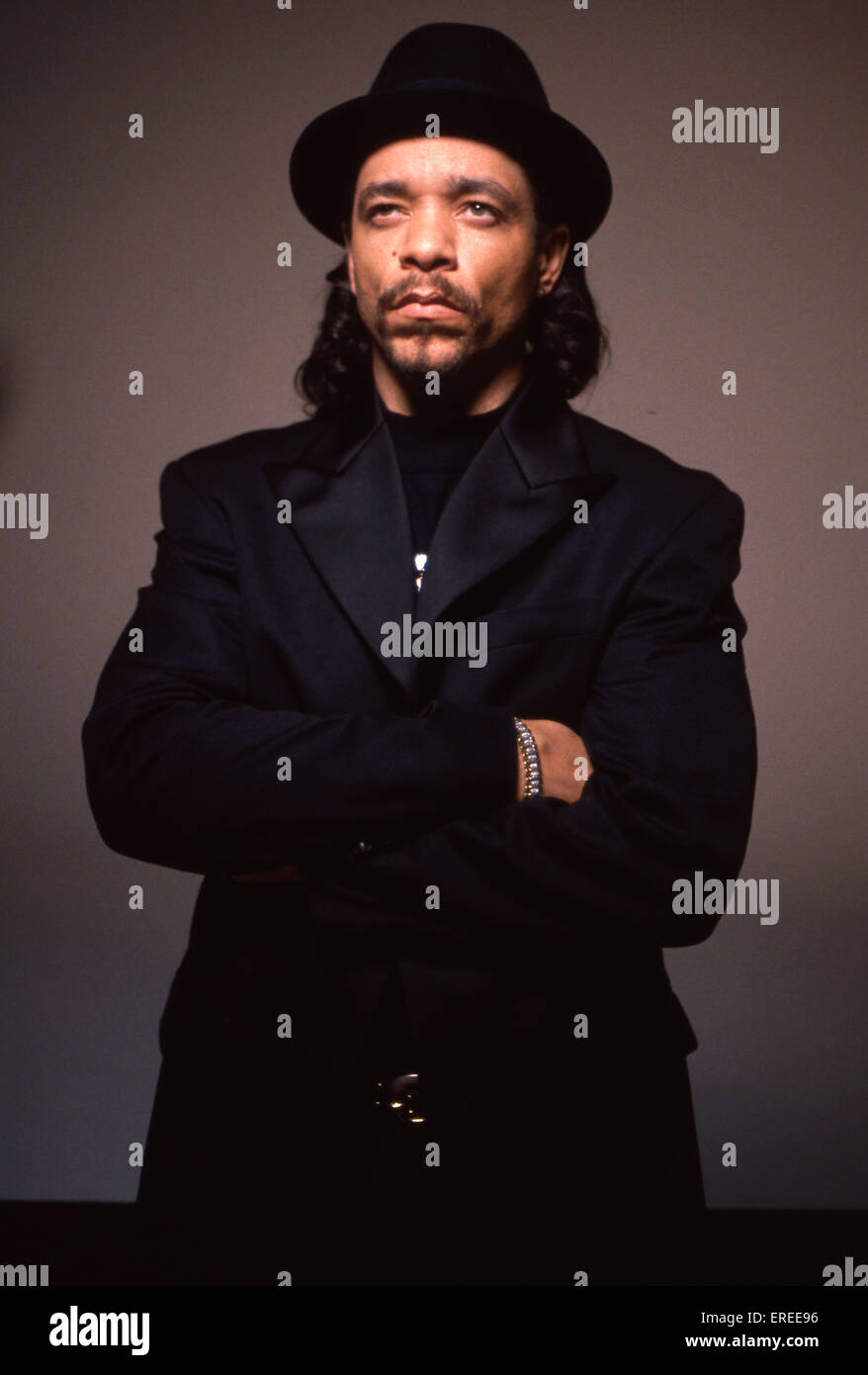 Rapper schauspieler eis t -Fotos und -Bildmaterial in hoher Auflösung ...