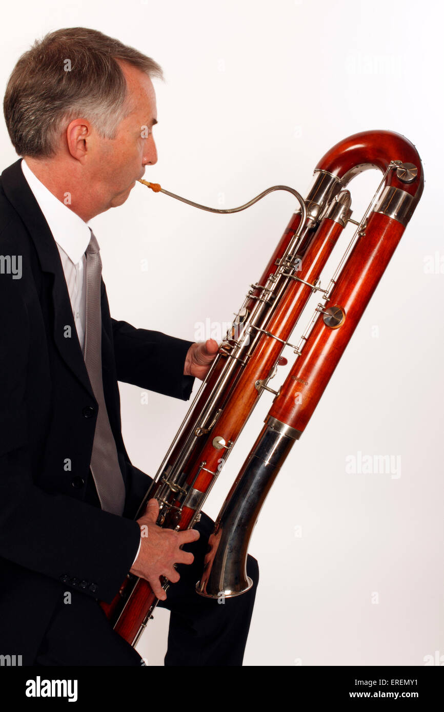 Contra Bassoon Stockfotos & Contra Bassoon Bilder - Alamy