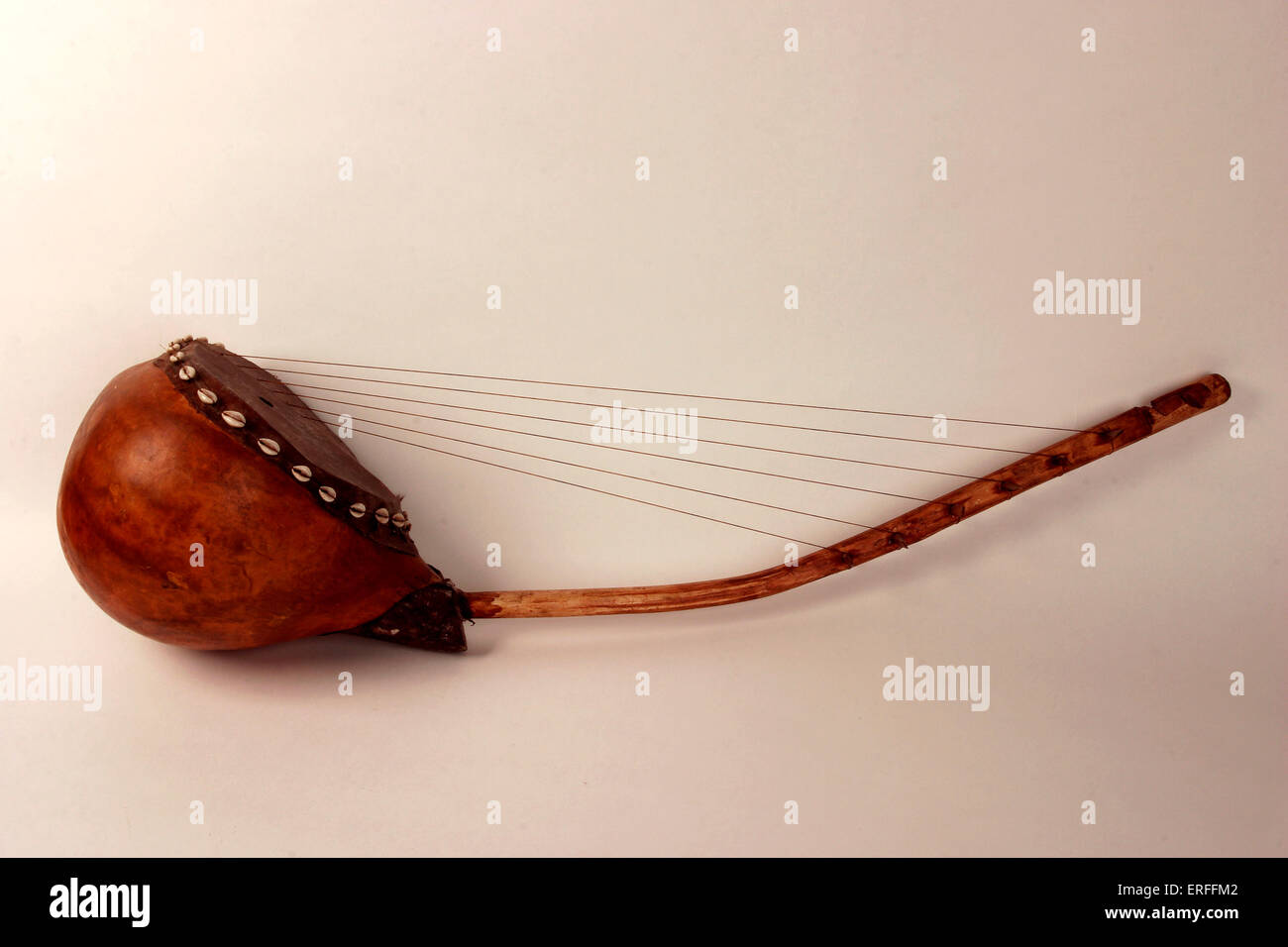 Bow harp -Fotos und -Bildmaterial in hoher Auflösung – Alamy