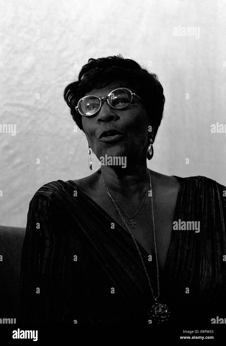 Scat singer -Fotos und -Bildmaterial in hoher Auflösung – Alamy