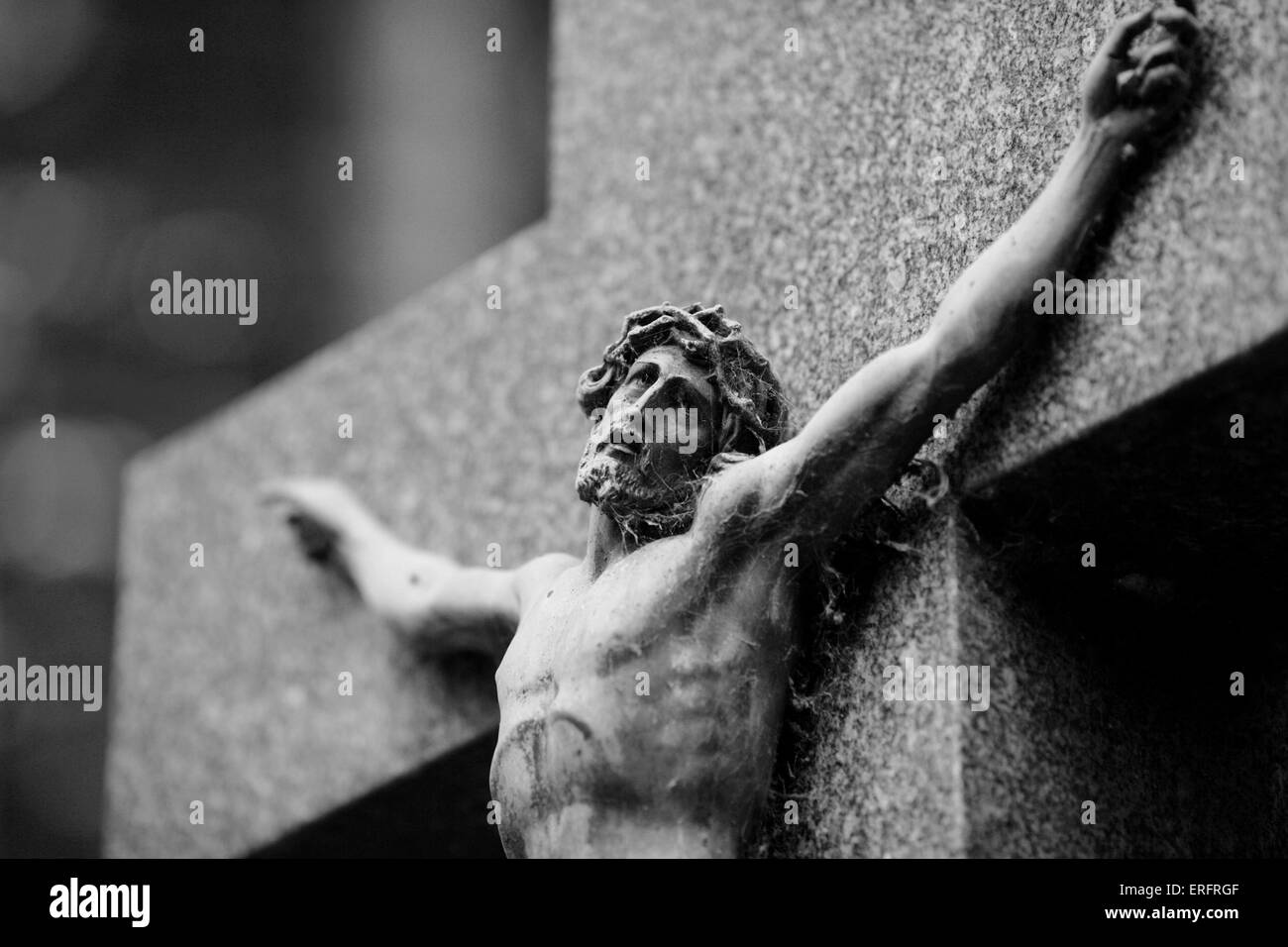 Ans kreuz genagelt -Fotos und -Bildmaterial in hoher Auflösung – Alamy