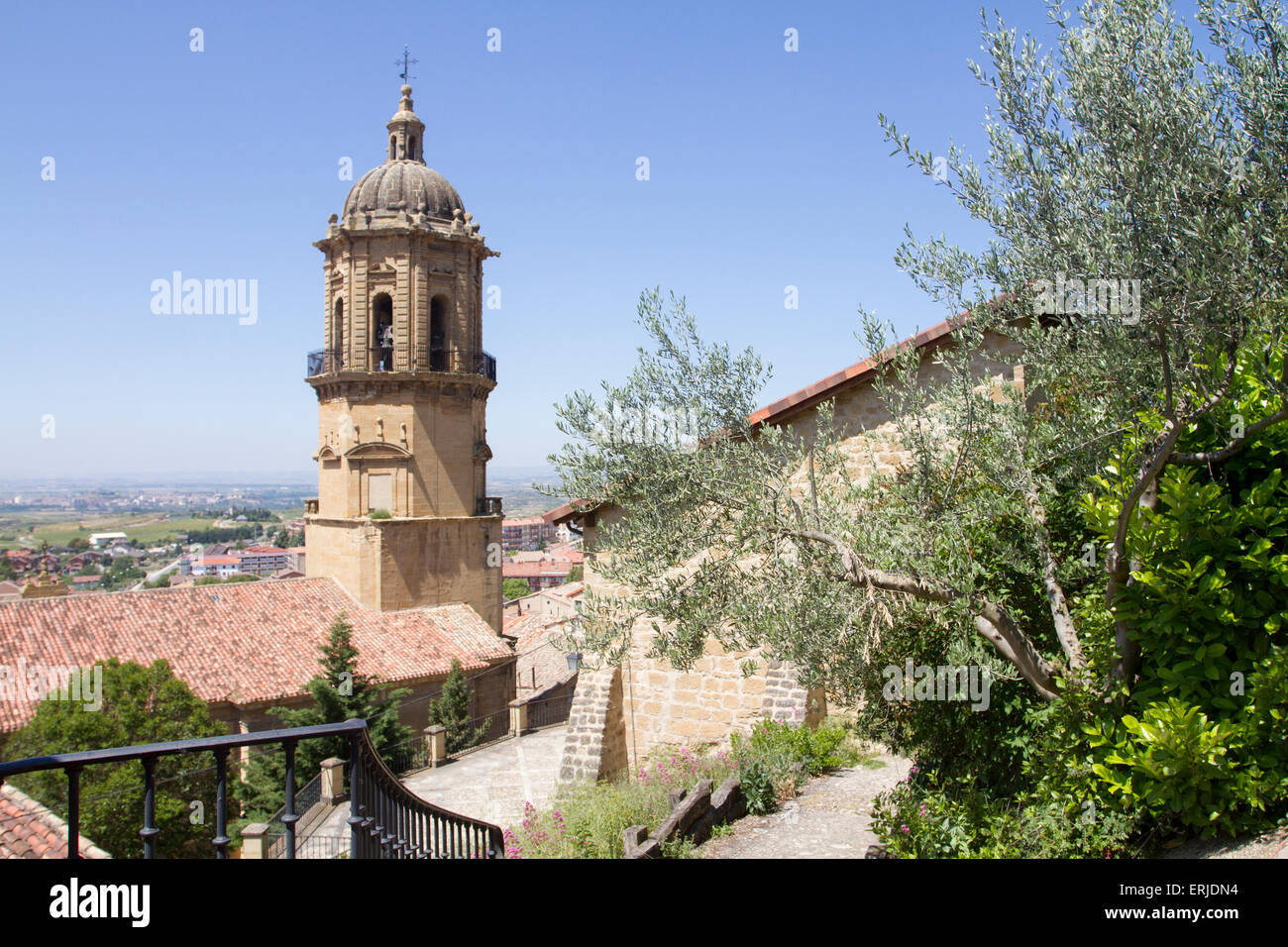 Nuestra senora de la asuncion church -Fotos und -Bildmaterial in hoher ...