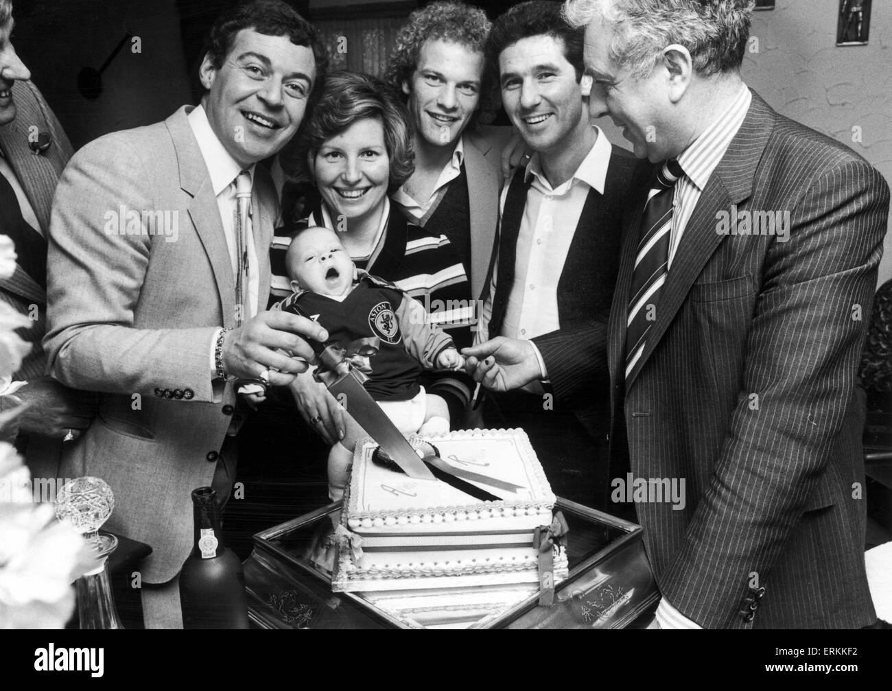 Birmingham comedian dave ismay feiert kuchen 1980s 1980s -Fotos und ...