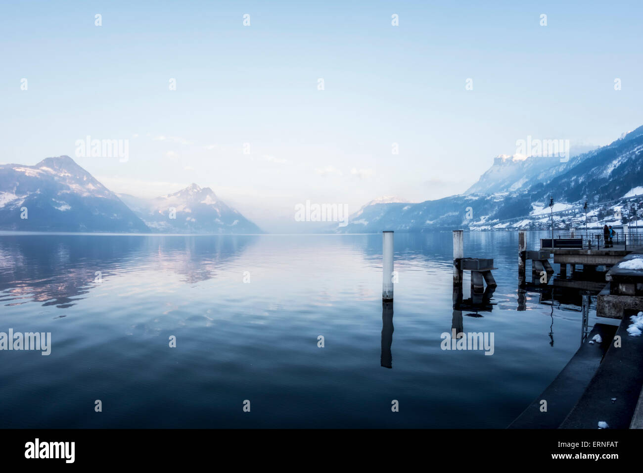 Schweizer hafen -Fotos und -Bildmaterial in hoher Auflösung – Alamy