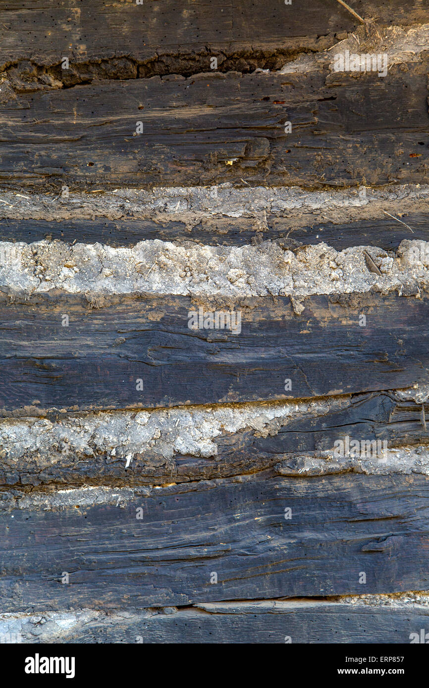 Holz haus detail fassade -Fotos und -Bildmaterial in hoher Auflösung – Alamy