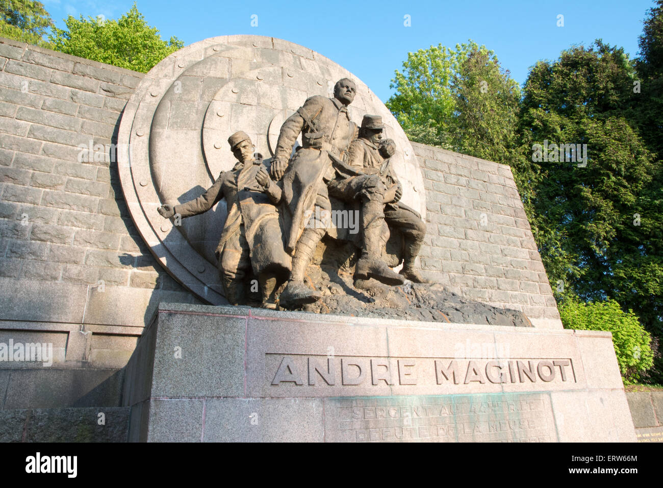 Monument andre maginot maginot line -Fotos und -Bildmaterial in hoher ...
