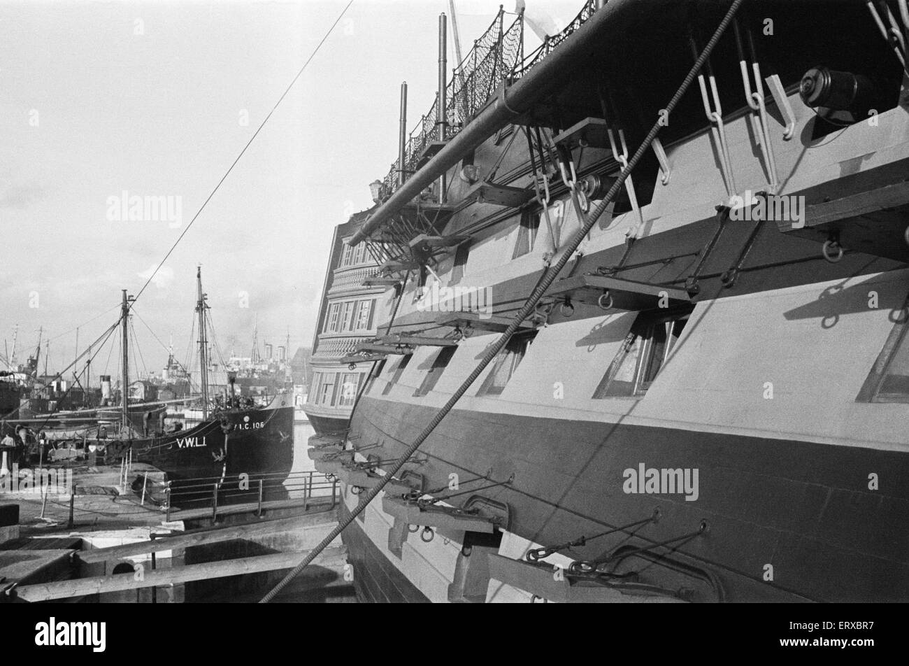 HMS Victory in Portsmouth Harbour, wurde dieses Foto geschossen, im ...