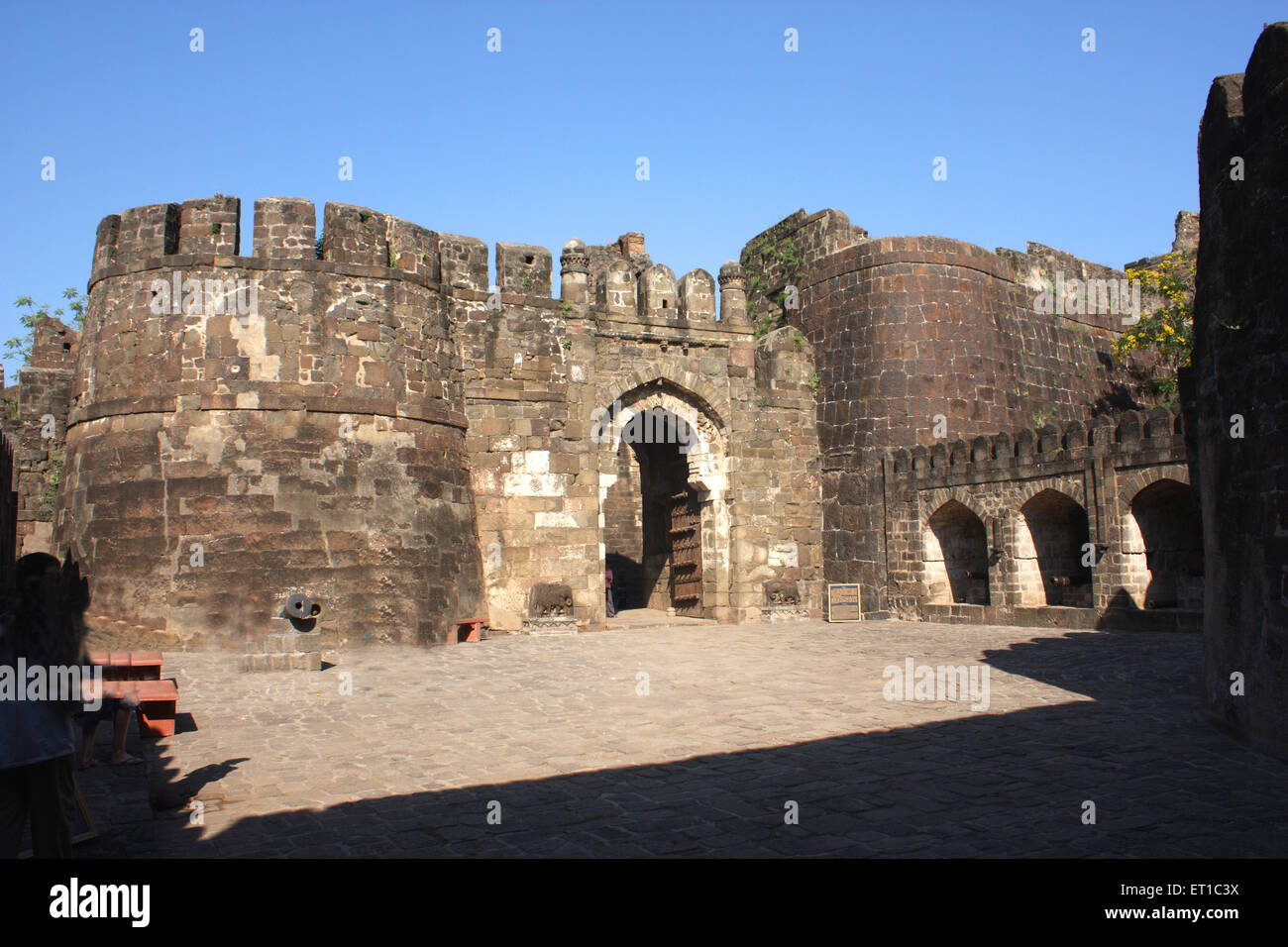 Devagiri oder daulatabad fort -Fotos und -Bildmaterial in hoher ...