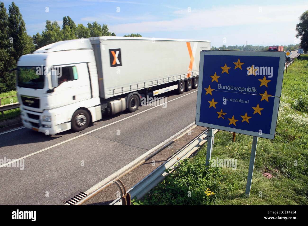 Deutschland grenze lkw -Fotos und -Bildmaterial in hoher Auflösung – Alamy