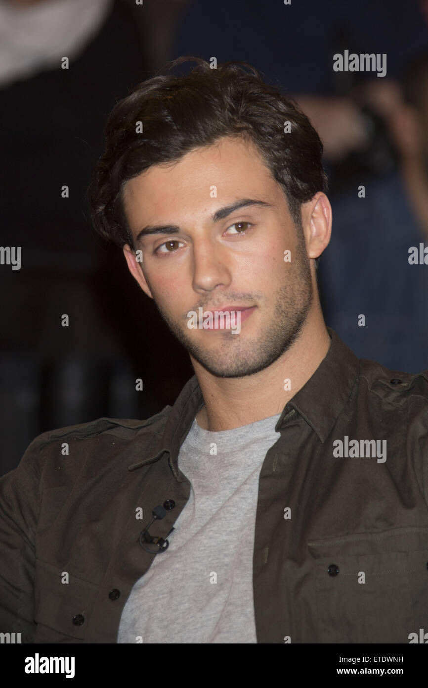 Aaron altaras -Fotos und -Bildmaterial in hoher Auflösung – Alamy