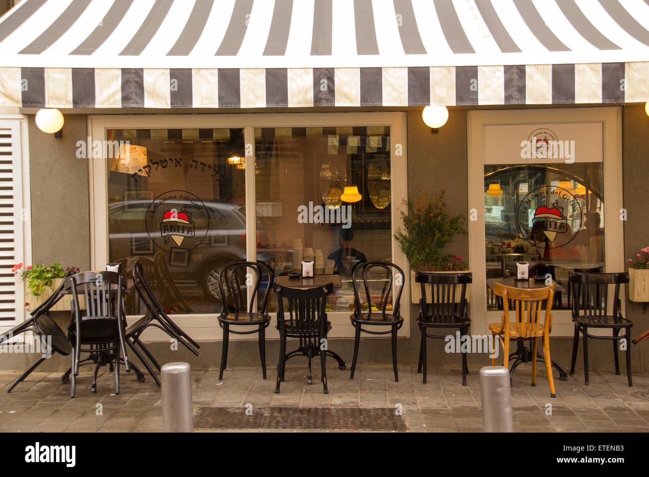 Cafe neve -Fotos und -Bildmaterial in hoher Auflösung – Alamy