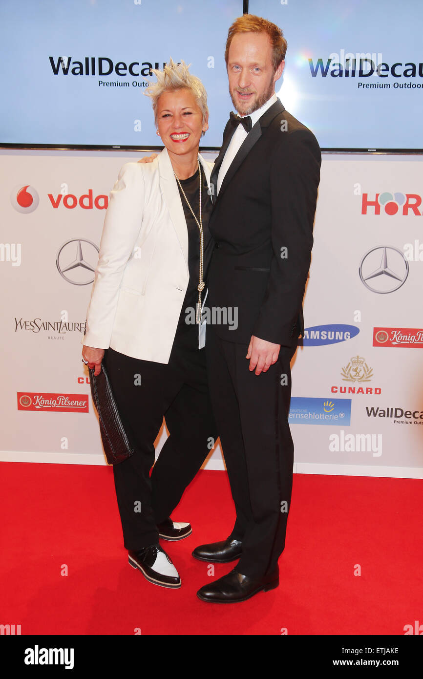 Prominenten Besuch der 50. Goldene Kamera 2015 um Hamburg Trade Fair ...