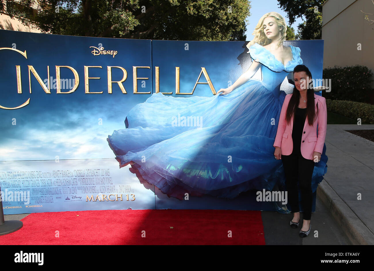 Screening von Disneys Cinderella, zugunsten der Los Angeles Kapitel ...