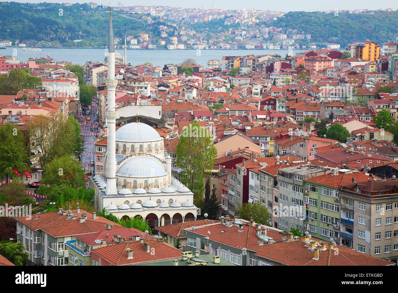 Sapphire tower istanbul -Fotos und -Bildmaterial in hoher Auflösung – Alamy