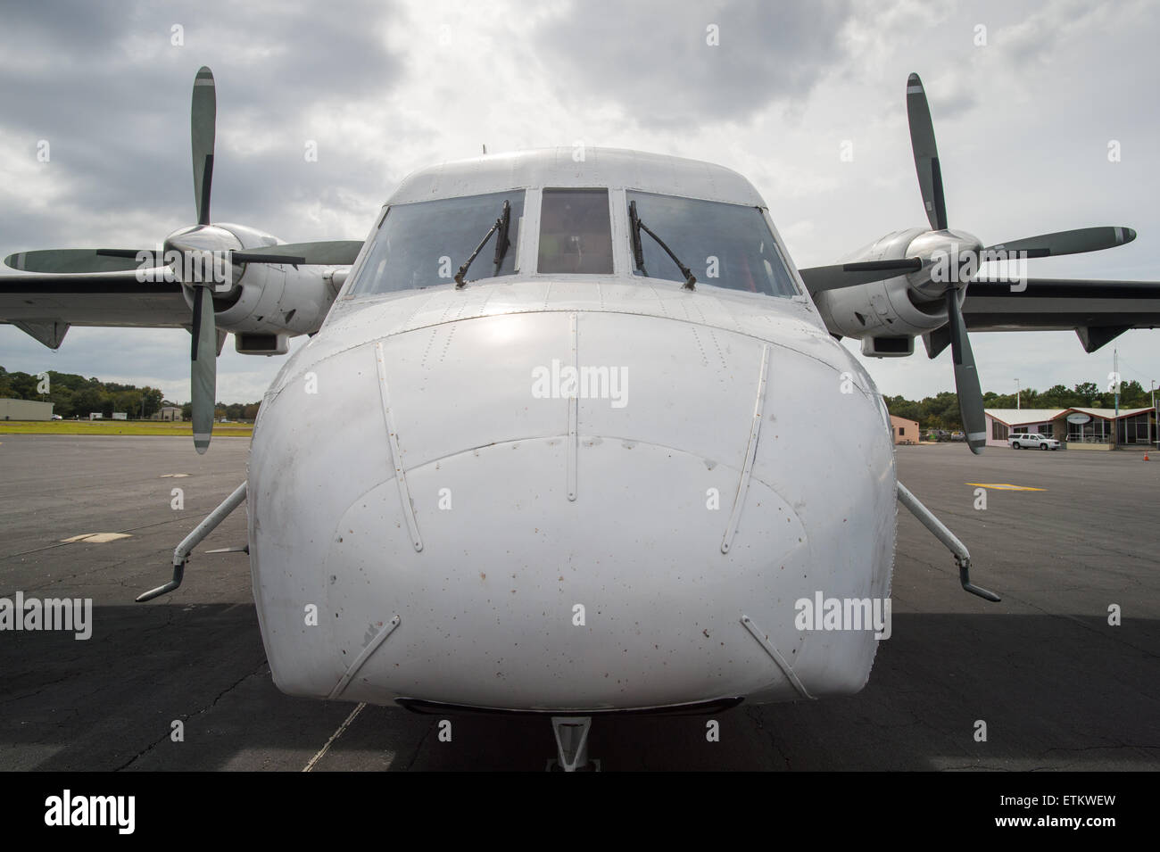 Flugzeug mit propellern -Fotos und -Bildmaterial in hoher Auflösung – Alamy