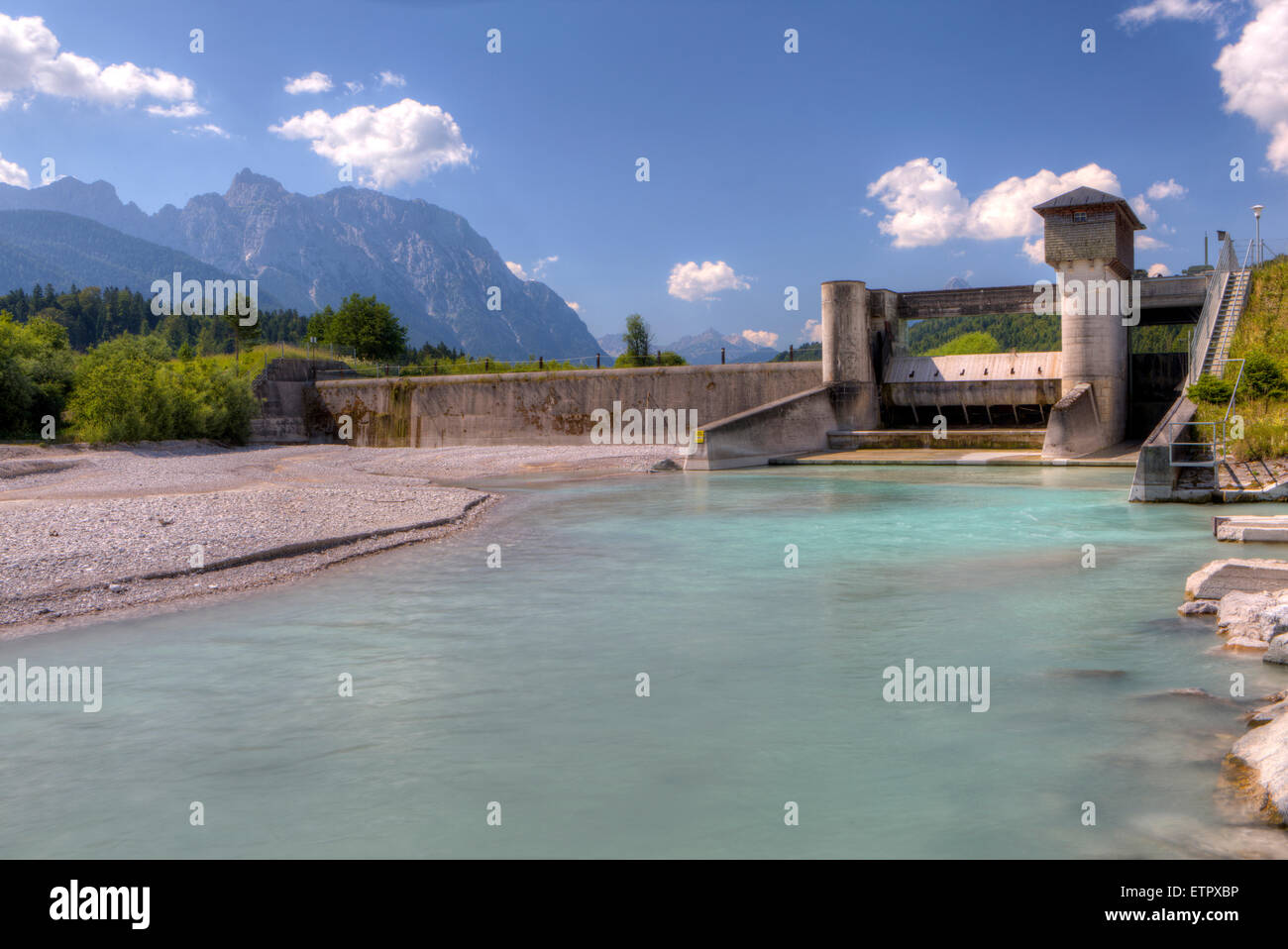 Isar Stausee und macht Station im Sommer, Krün, Upper Bavaria, Bayern ...