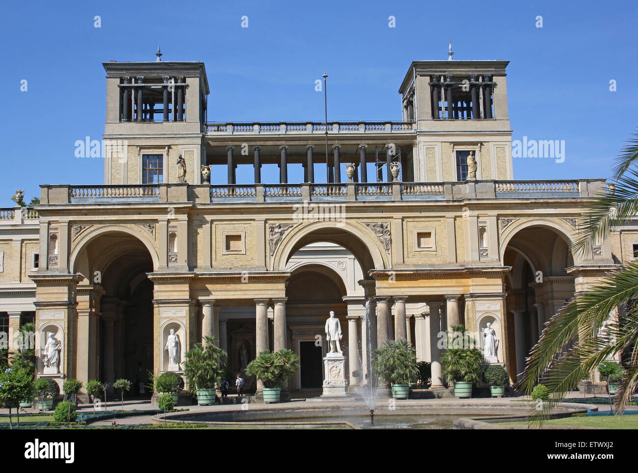 Orangeriepalast sanssouci park -Fotos und -Bildmaterial in hoher ...