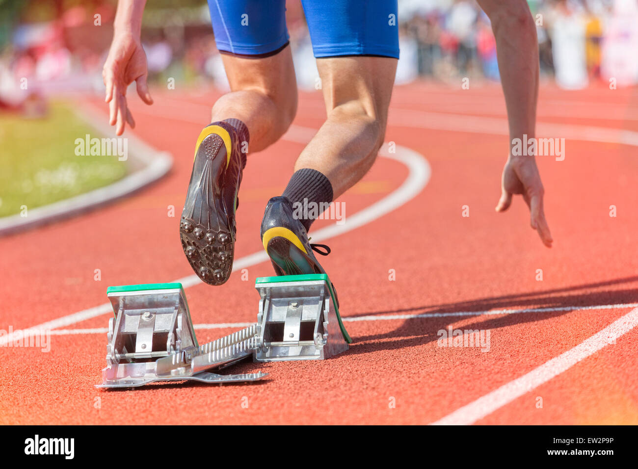 Sprinter blocks -Fotos und -Bildmaterial in hoher Auflösung - Seite 2 ...