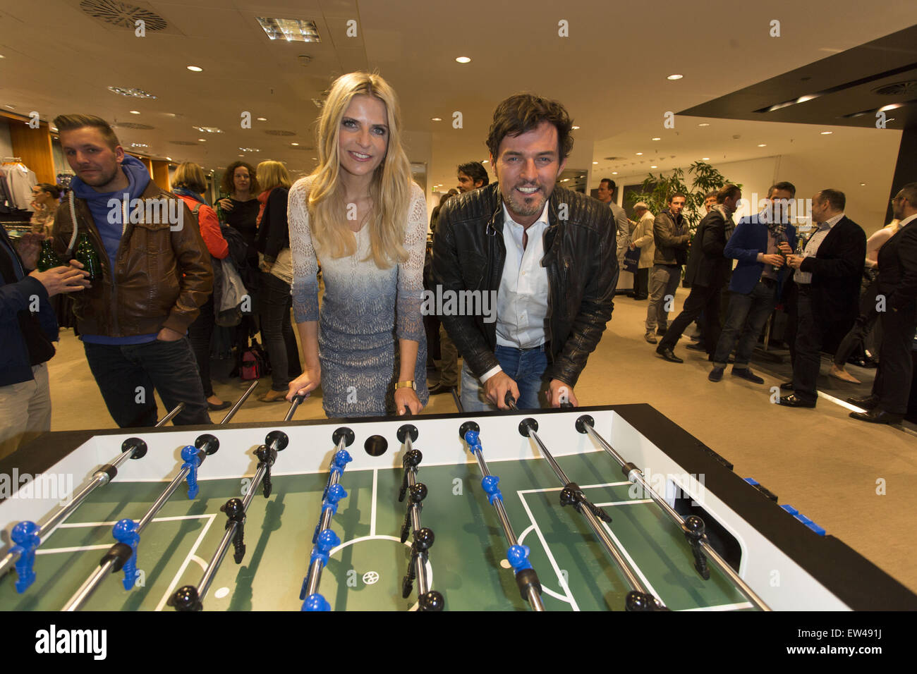 Prominente Besucher der Late-Night-Shopping-Event "Männerabend" am ...