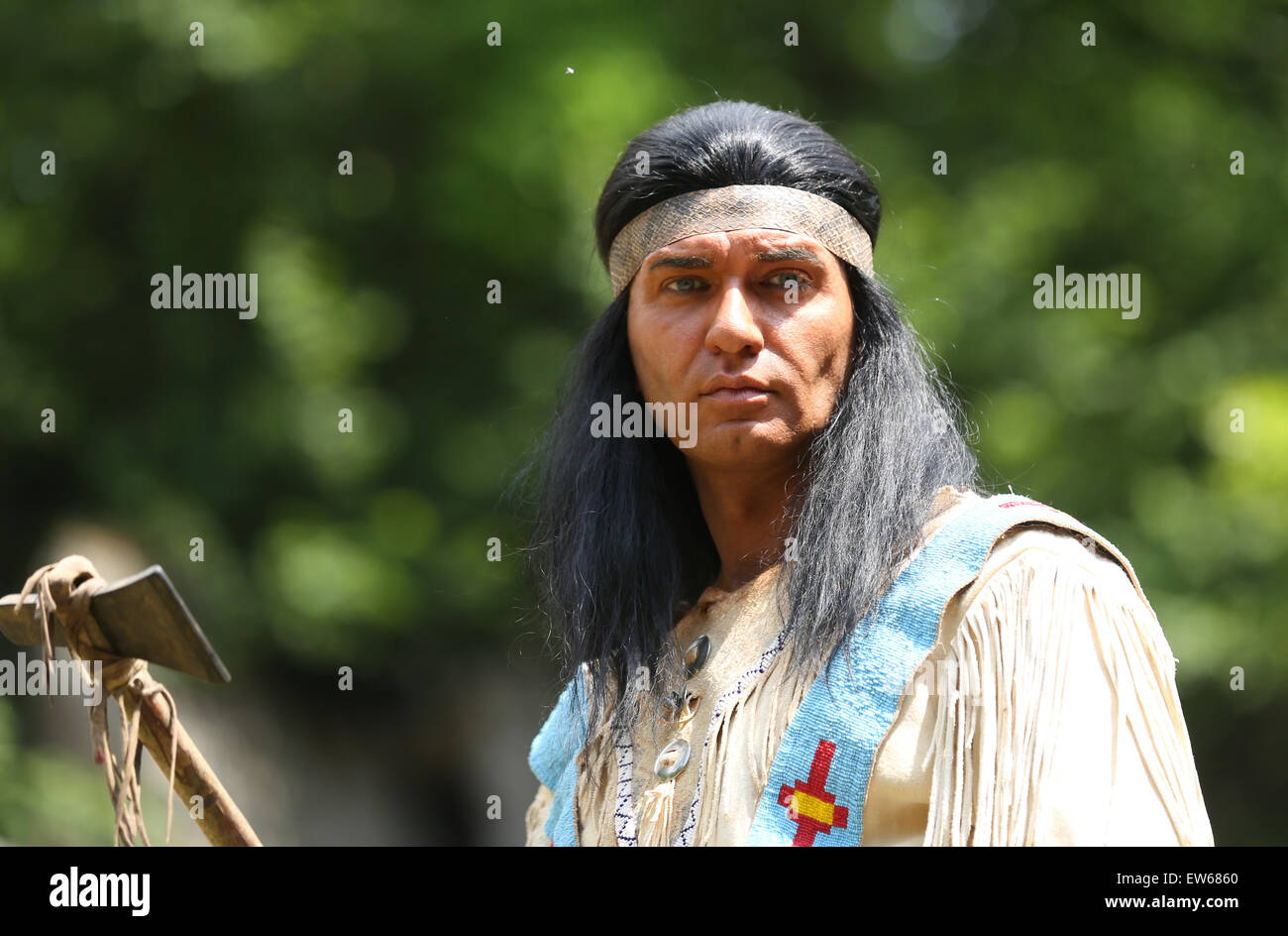 Der schatz im silbersee -Fotos und -Bildmaterial in hoher Auflösung – Alamy