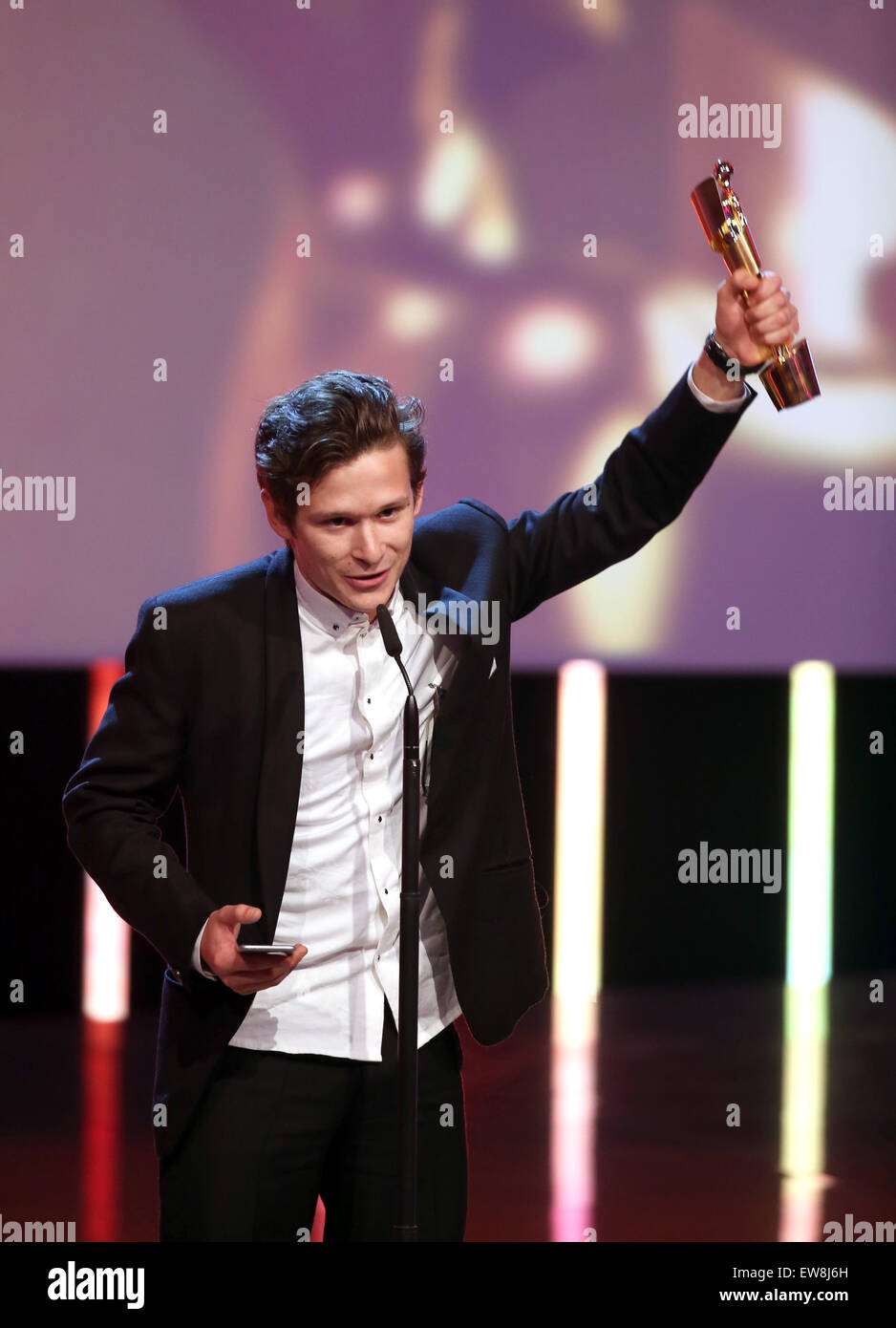 Berlin, Deutschland. 19. Juni 2015. Schweizer Schauspieler Joel Basman ...