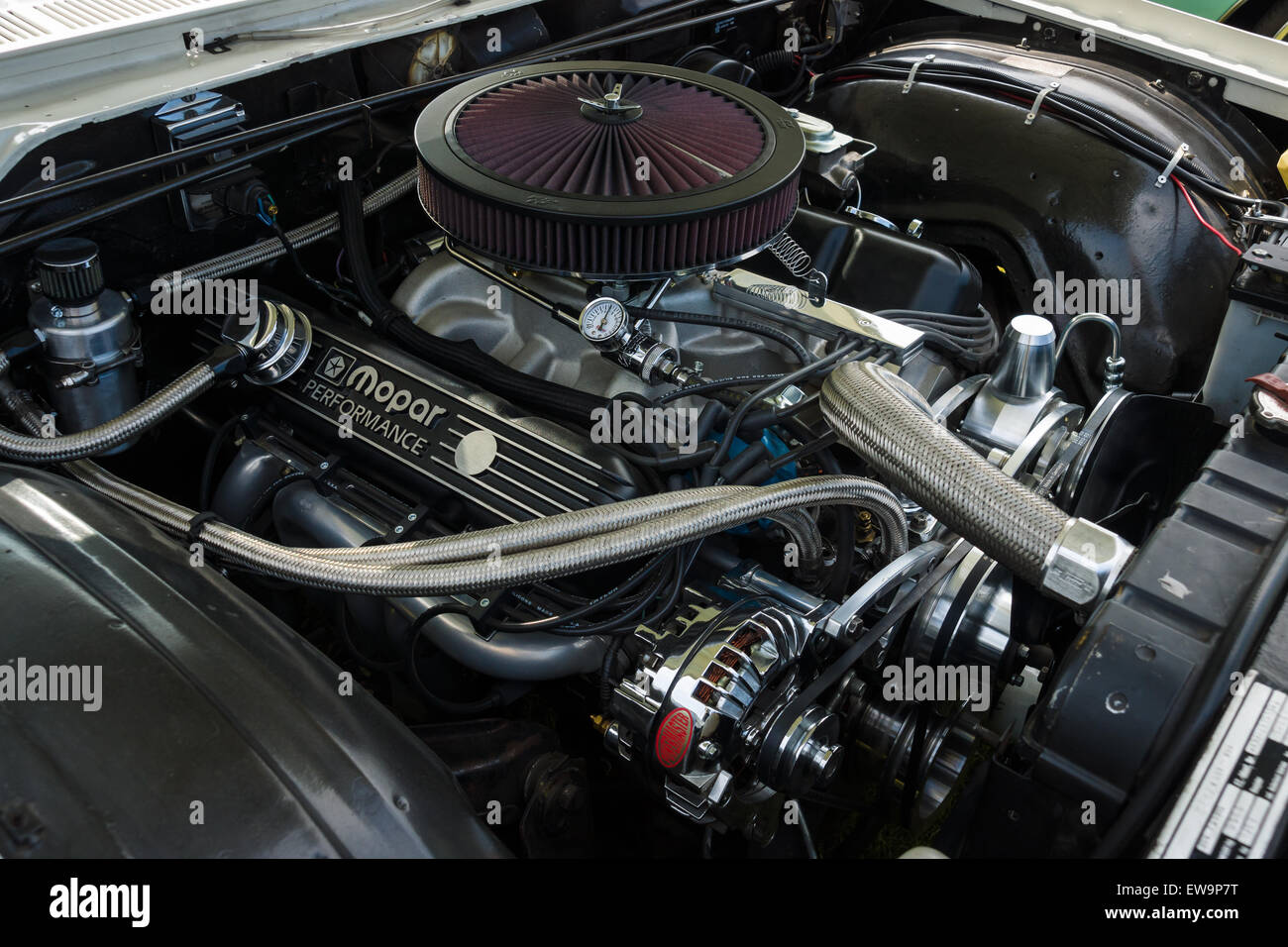 Oldtimer motor -Fotos und -Bildmaterial in hoher Auflösung – Alamy