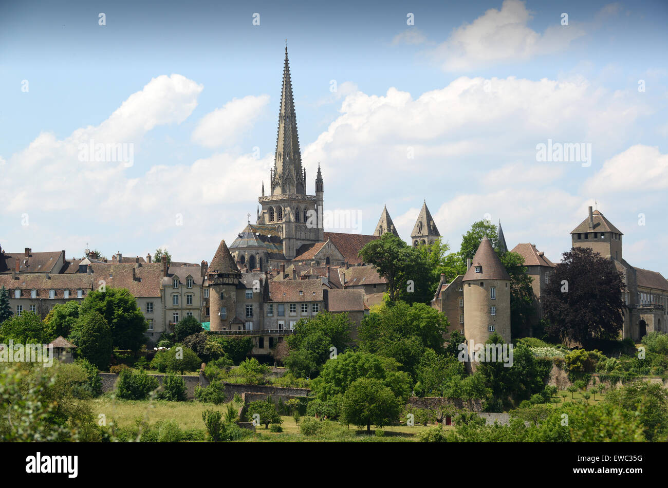 Autun Cathedral Stockfotos und -bilder Kaufen - Alamy