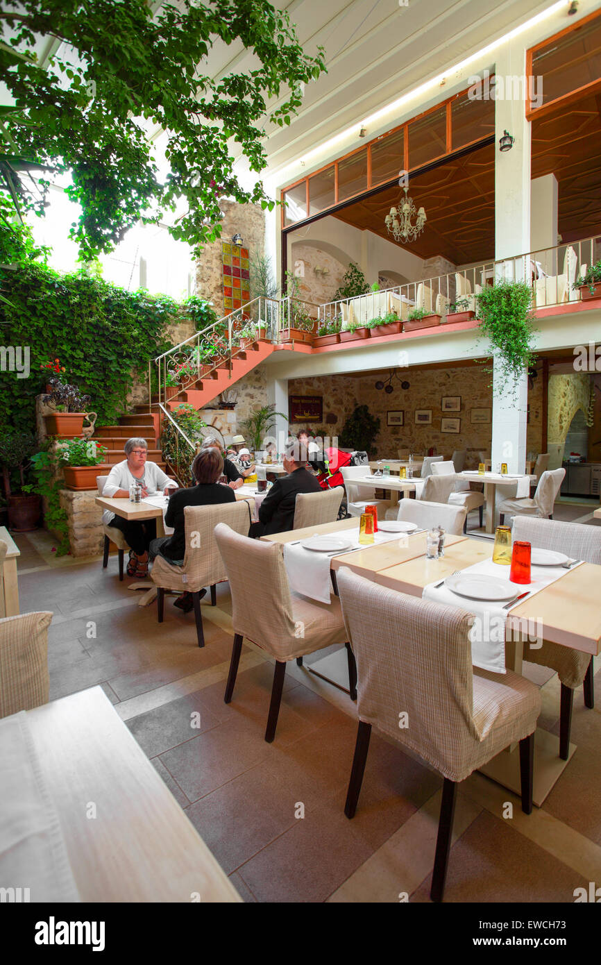 Interne Aspekt des Restaurant La Boheme, befindet sich in der alten ...