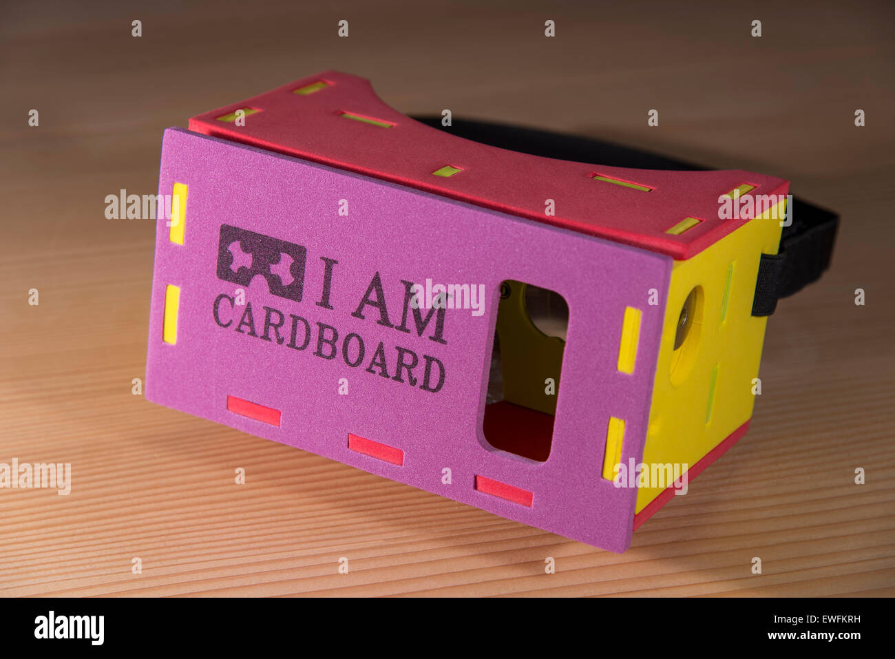 Vr karton -Fotos und -Bildmaterial in hoher Auflösung – Alamy