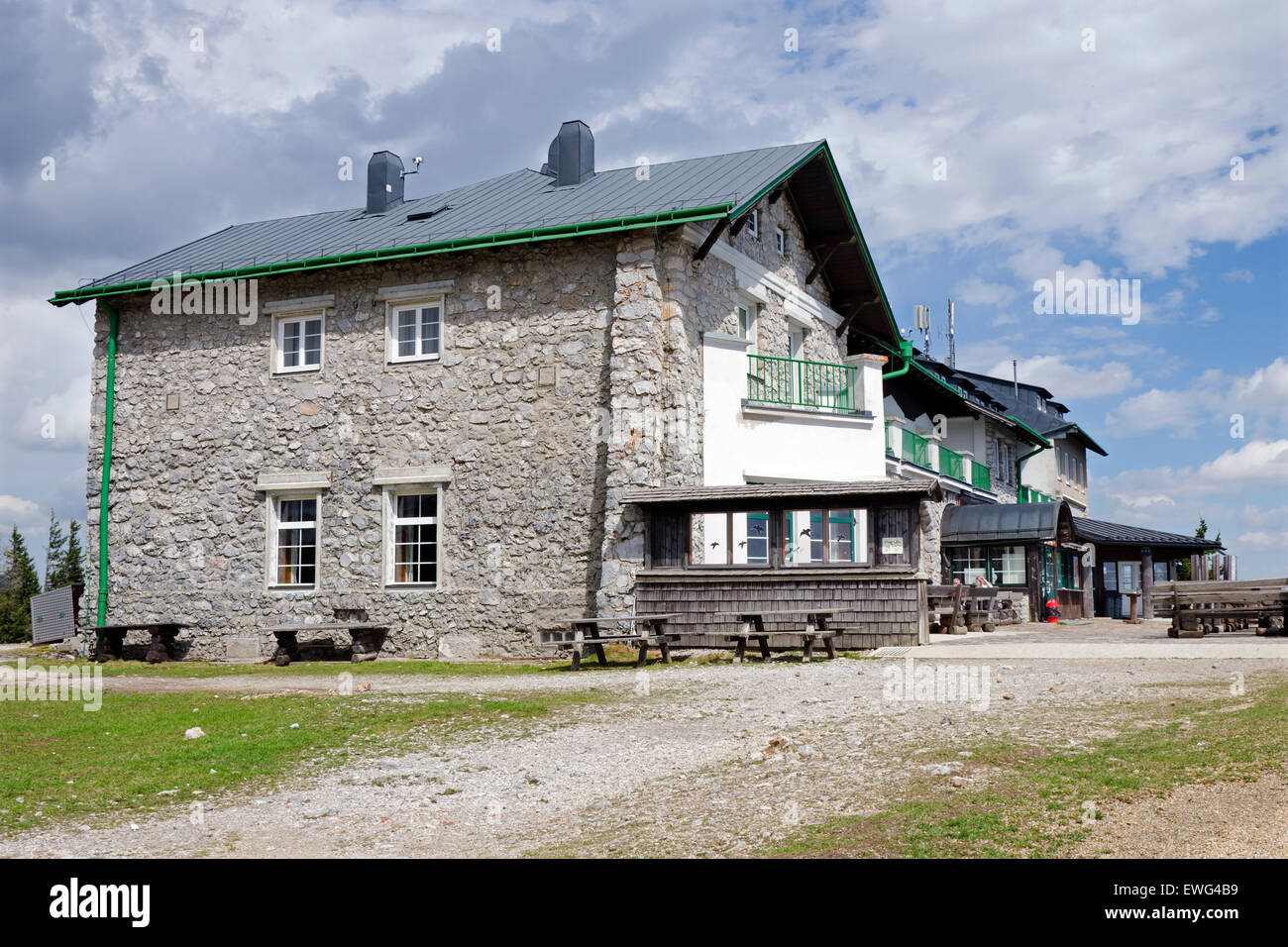 Die Bergstation der Rax-Seilbahn Stockfotografie - Alamy