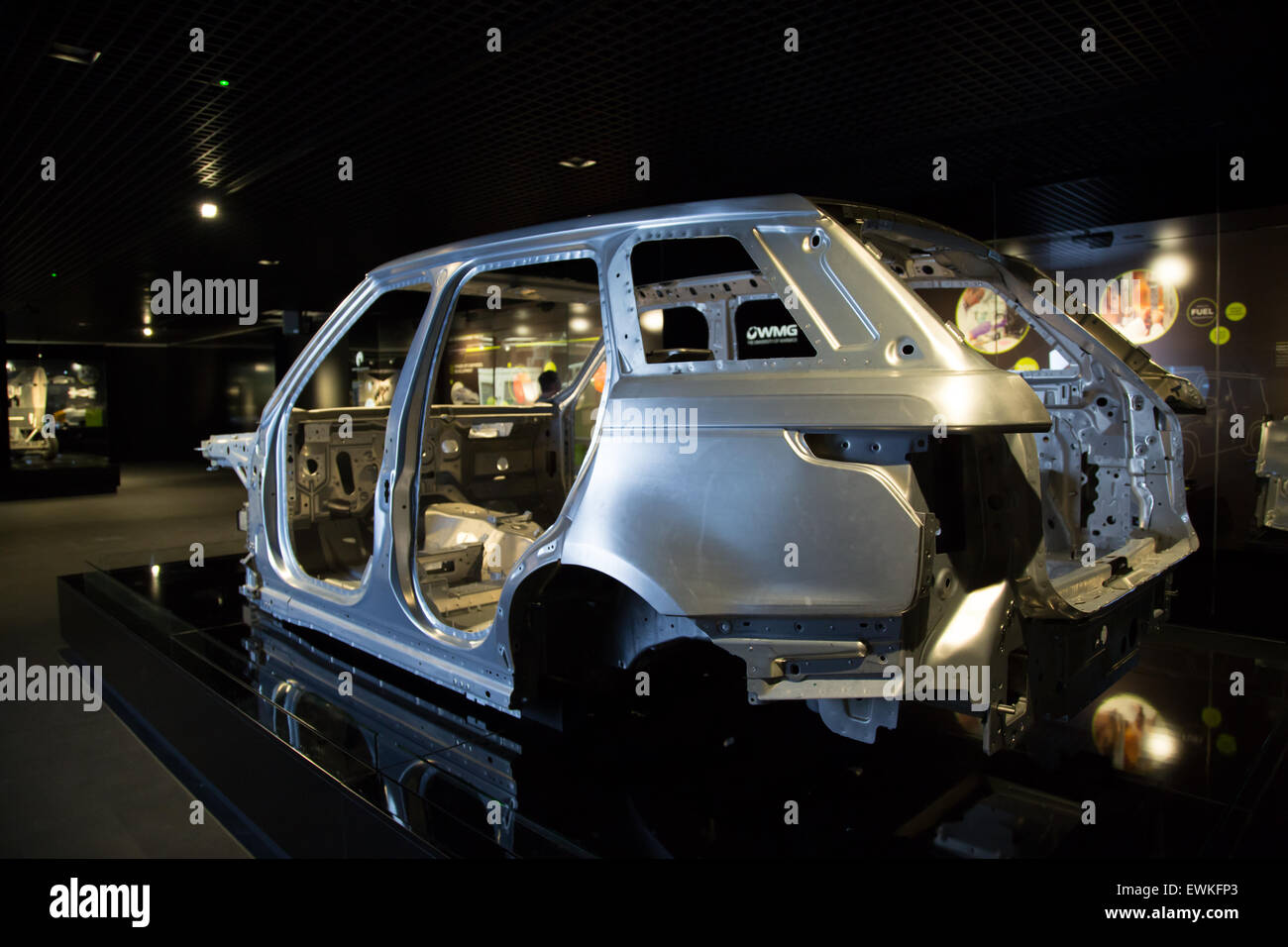 Auto chassis -Fotos und -Bildmaterial in hoher Auflösung – Alamy