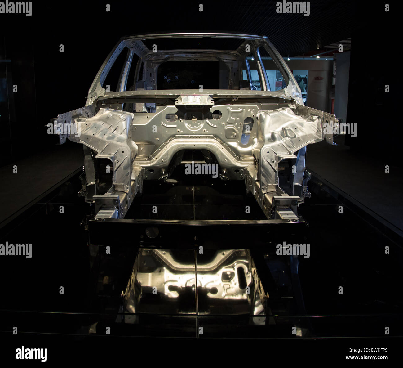 Auto Chassis Stockfotos und -bilder Kaufen - Alamy