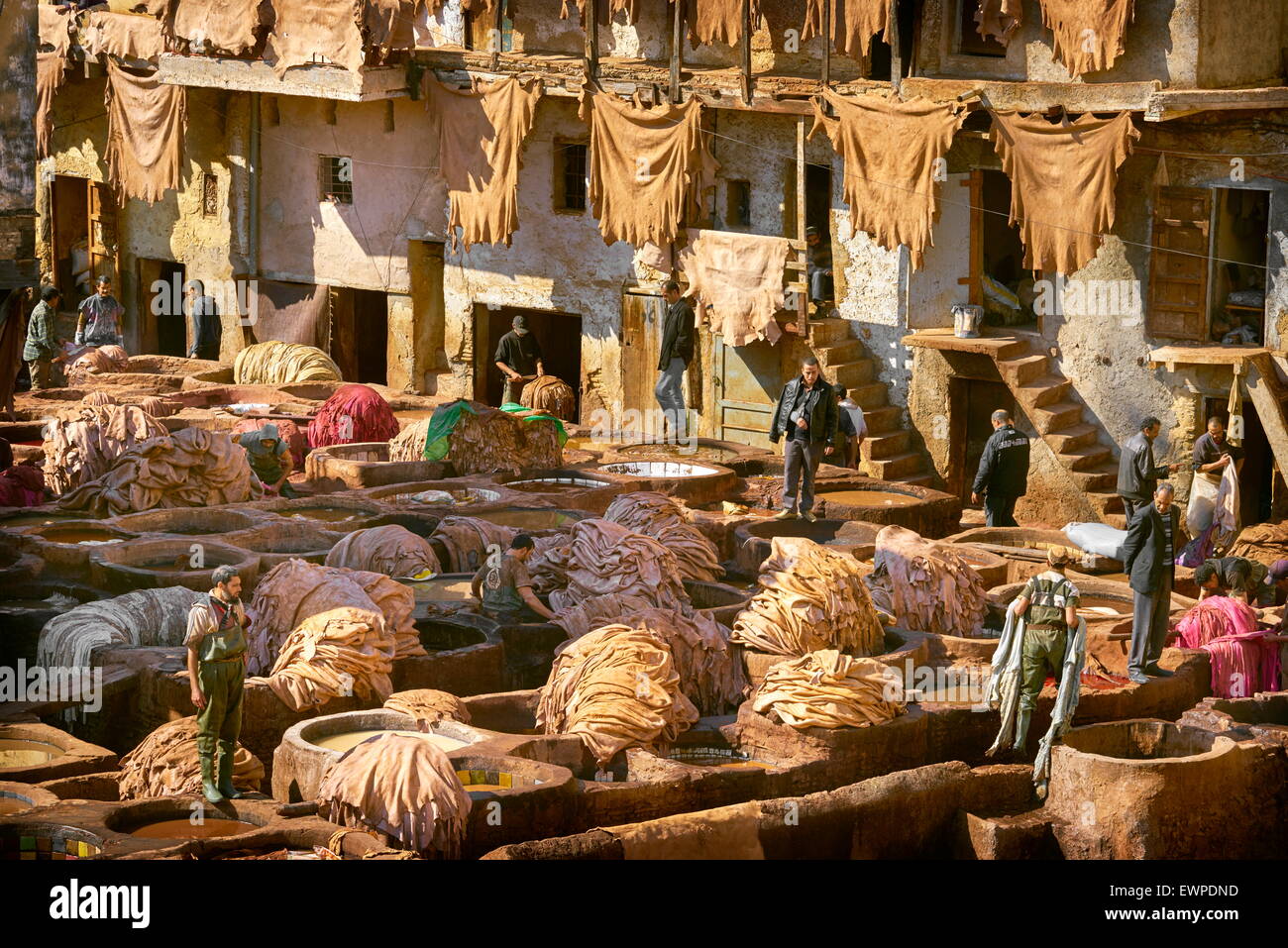 Historische marokkanische gerberei -Fotos und -Bildmaterial in hoher ...