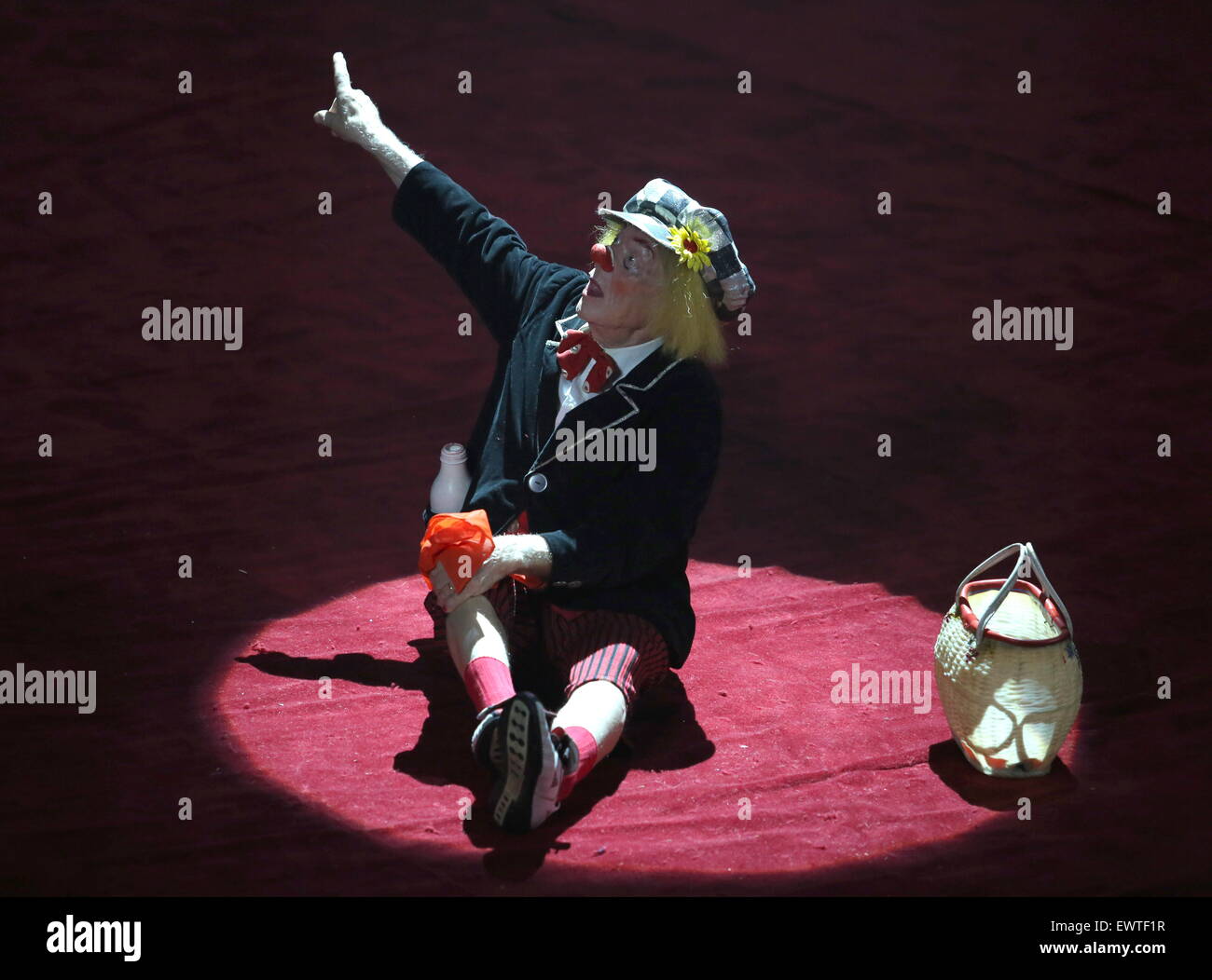 Oleg Popov Stockfotos und -bilder Kaufen - Seite 2 - Alamy