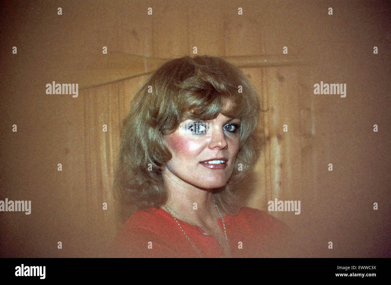 Porträtstudie der Deutschen Schauspielerin Christiane Rücker, 1970er ...