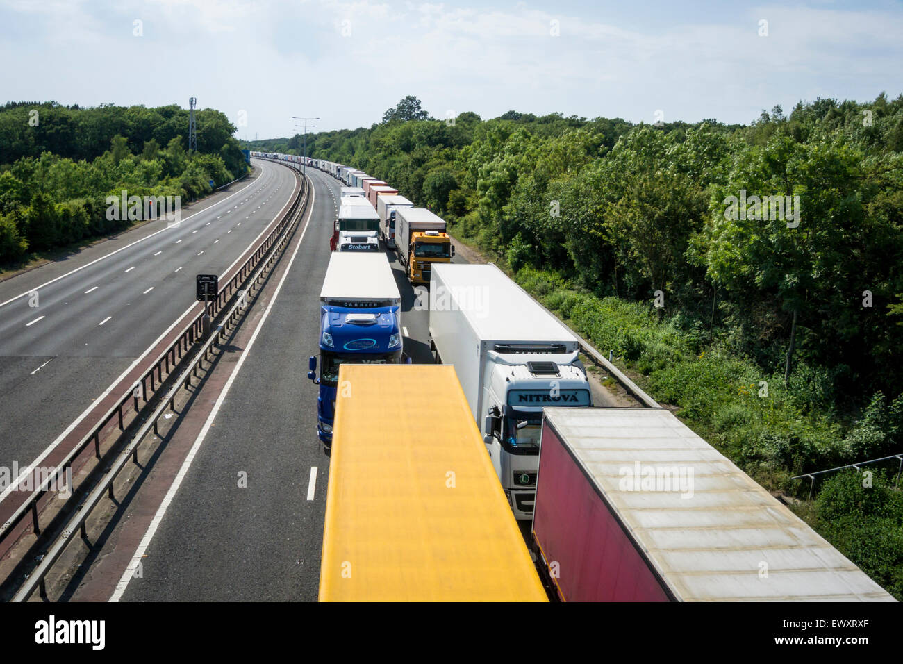 M20 lastkraftwagen -Fotos und -Bildmaterial in hoher Auflösung – Alamy