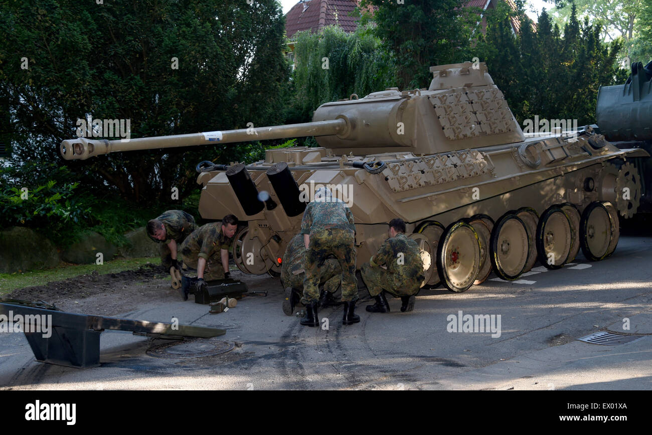 Panther tank -Fotos und -Bildmaterial in hoher Auflösung – Alamy