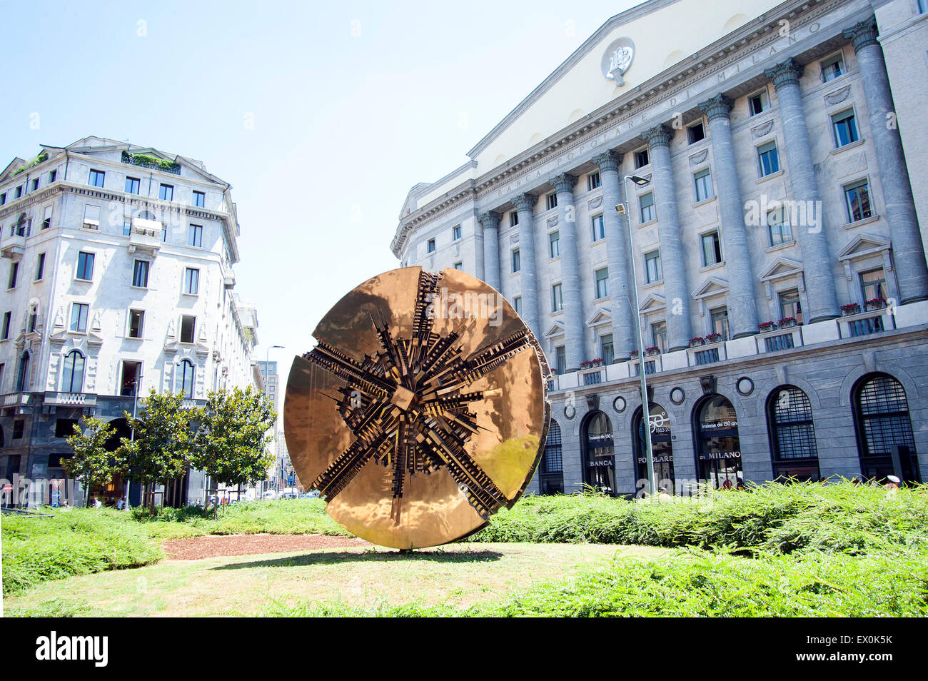 Von arnaldo pomodoro -Fotos und -Bildmaterial in hoher Auflösung – Alamy