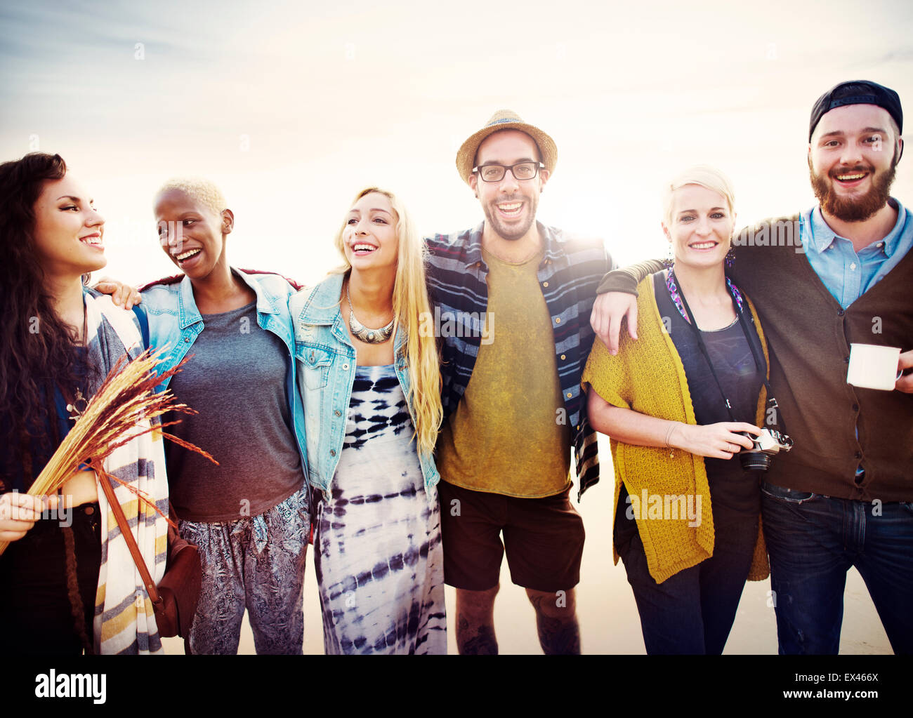 Freunde Freundschaft Freizeit Urlaub miteinander Spaß Konzept ...