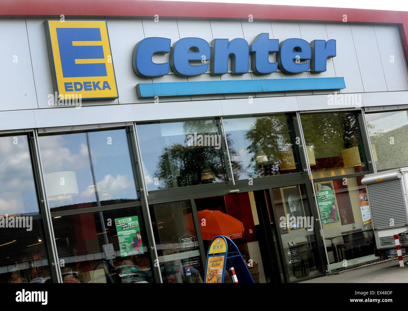 Edeka Filiale Stockfotos und -bilder Kaufen - Alamy