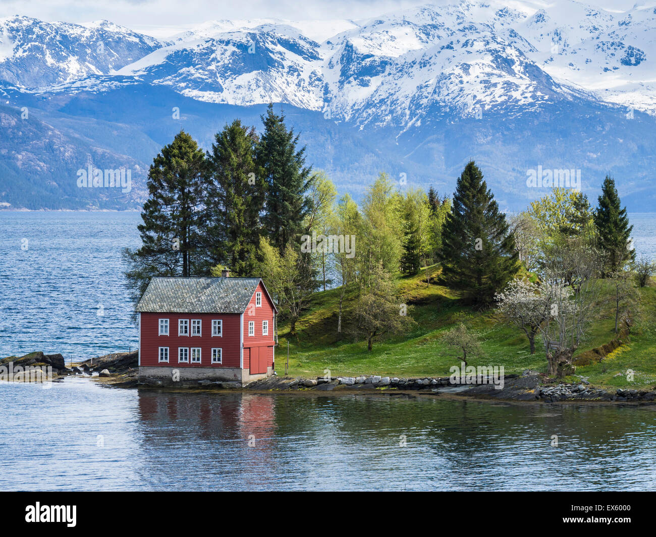Near strandebarm -Fotos und -Bildmaterial in hoher Auflösung – Alamy